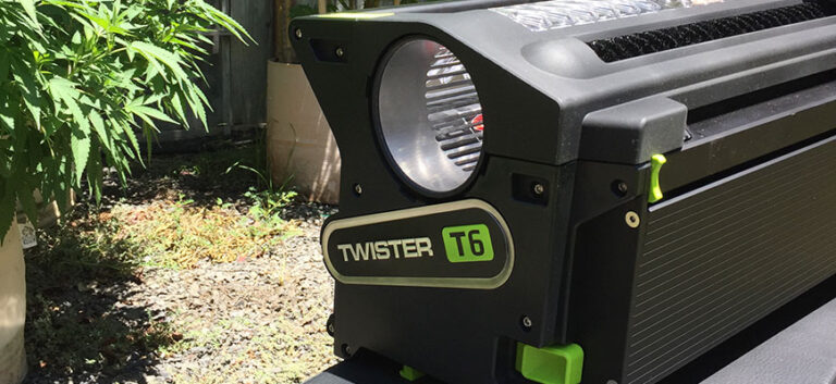 Wet Trim vs Dry Trim: Which Is Better? - Hydrobuilder Learning Center