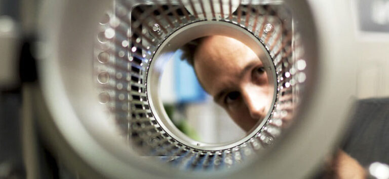 Twister T2 and T4 Trimmers Review - Hydrobuilder Learning Center